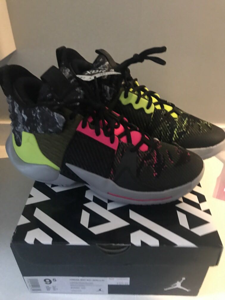 Jordan why not 2, Men's Fashion, Footwear, Sneakers on Carousell