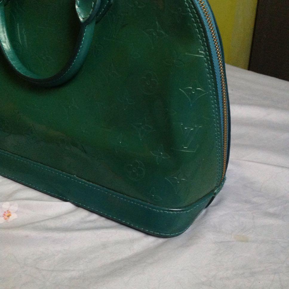 Louis Vuitton Green Bag, Luxury, Bags & Wallets on Carousell