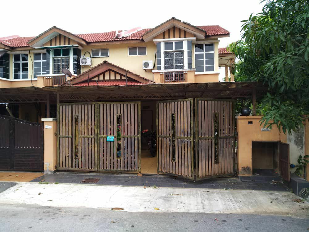 Seksyen 3 Bandar Baru Bangi Corner Lot Double Storey Terrace, Property ...