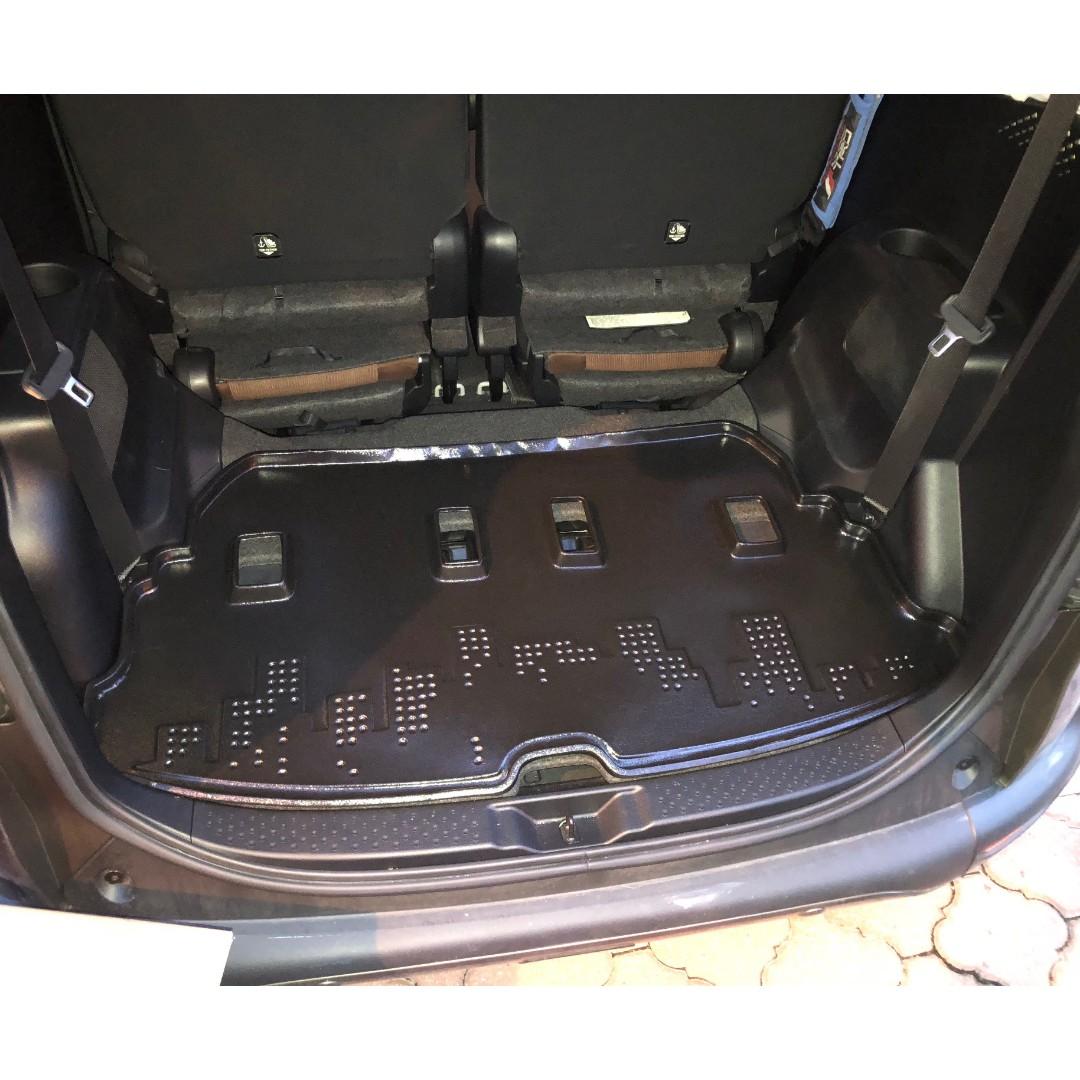 Toyota Sienta Boot Tray, Car Accessories, Accessories on Carousell