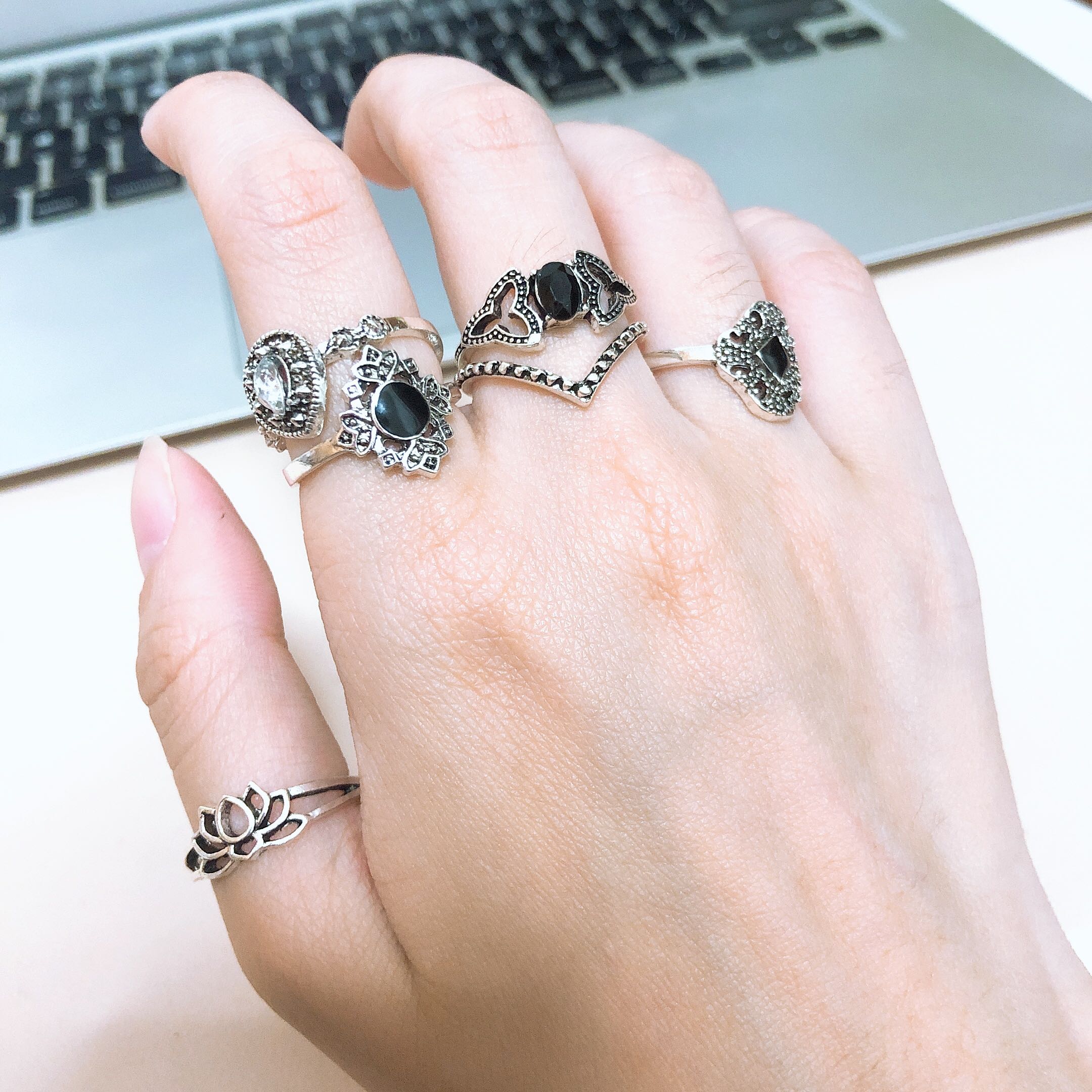 Tumblr stack rings, Women's Fashion, Jewelry & Organisers, Rings on ...