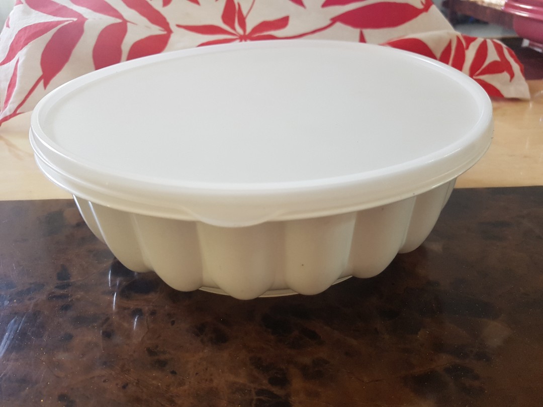 Plastic pudding mould, Furniture & Home Living, Kitchenware & Tableware ...