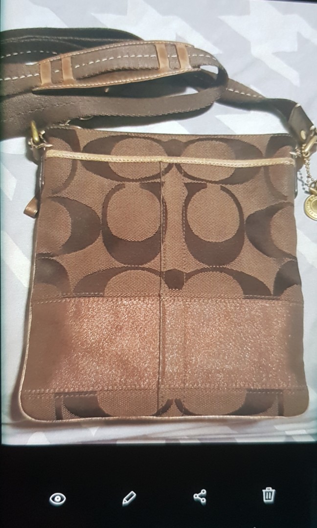 Coach Sling Bag, Women's Fashion, Bags & Wallets, Cross-body Bags on ...