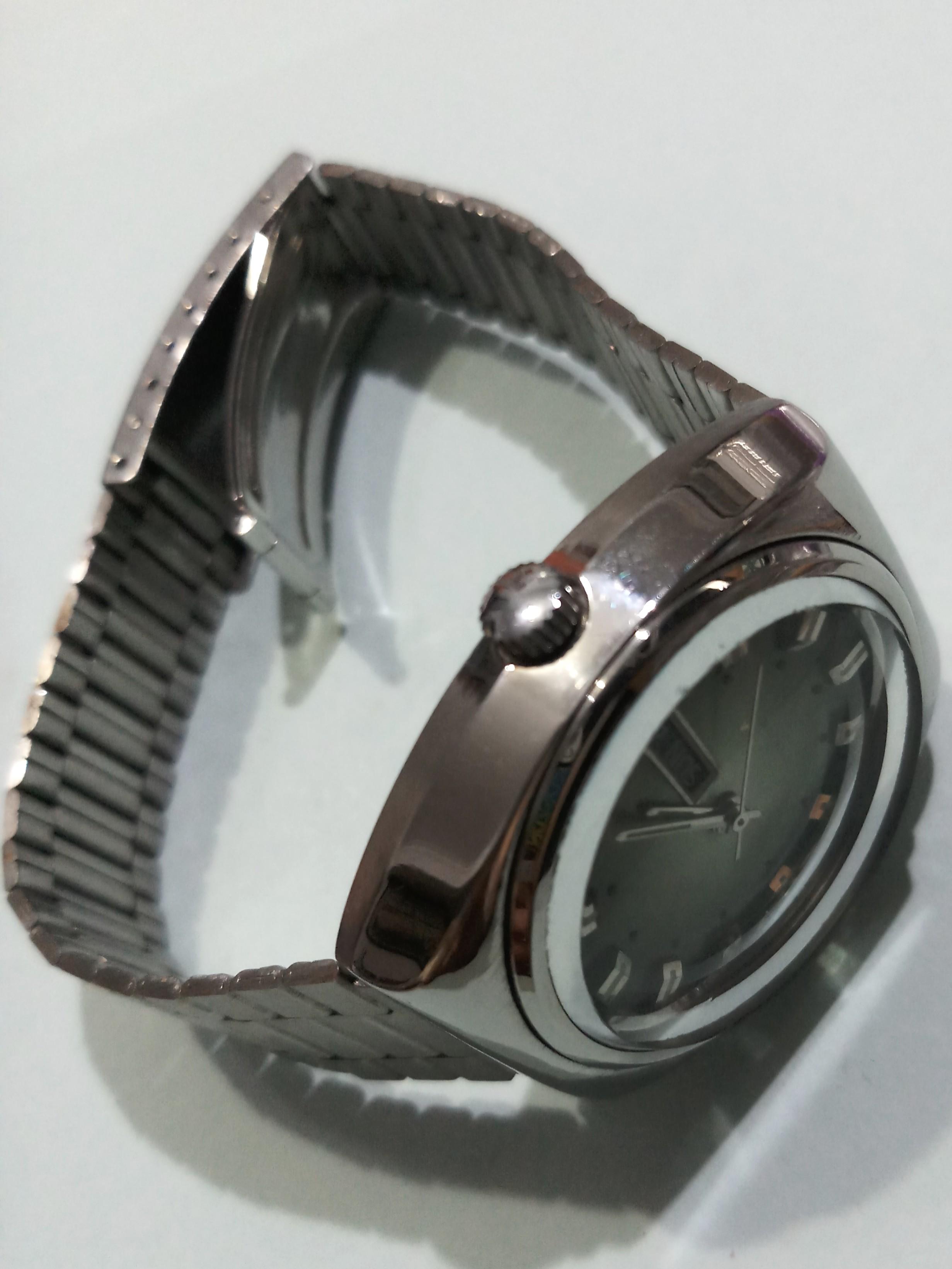 DAMAS AUTOMATIC WATCH (Swiss Made), Women's Fashion, Watches ...