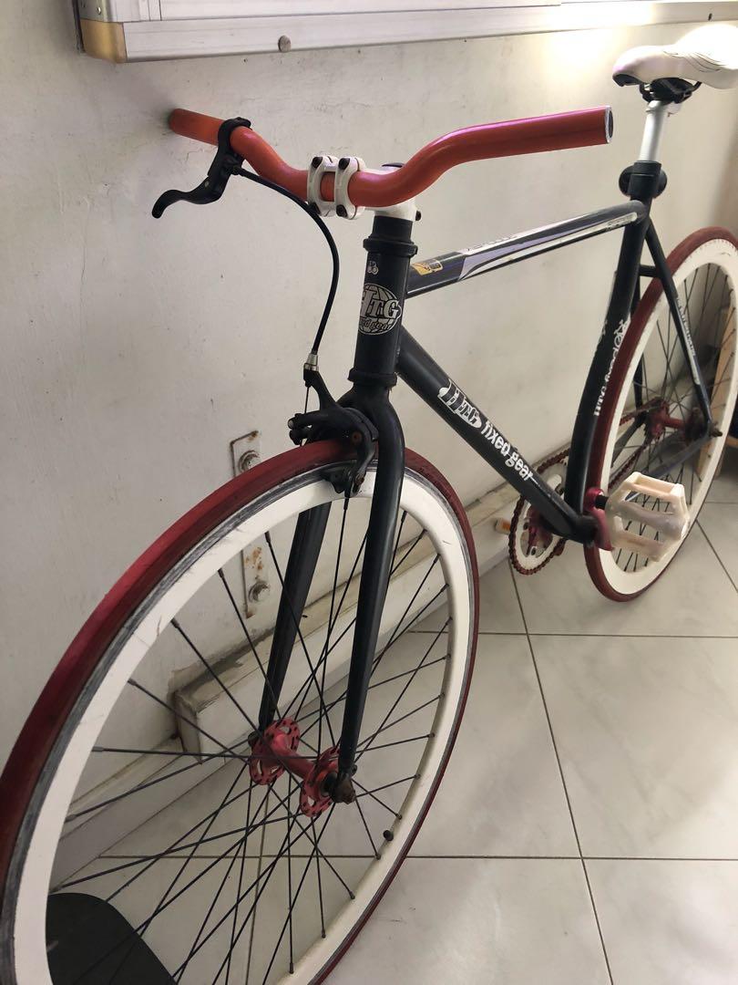 HTG FIXIE BIKE, Sports Equipment, Bicycles & Parts, Bicycles on Carousell