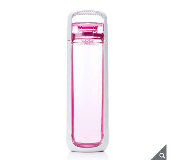 Kor one water bottle 750ml, Everything Else on Carousell