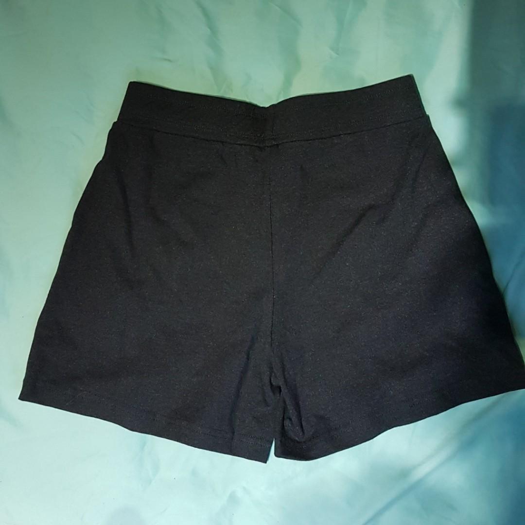 Primark Black Cotton Shorts, Women's Fashion, Bottoms, Shorts on Carousell