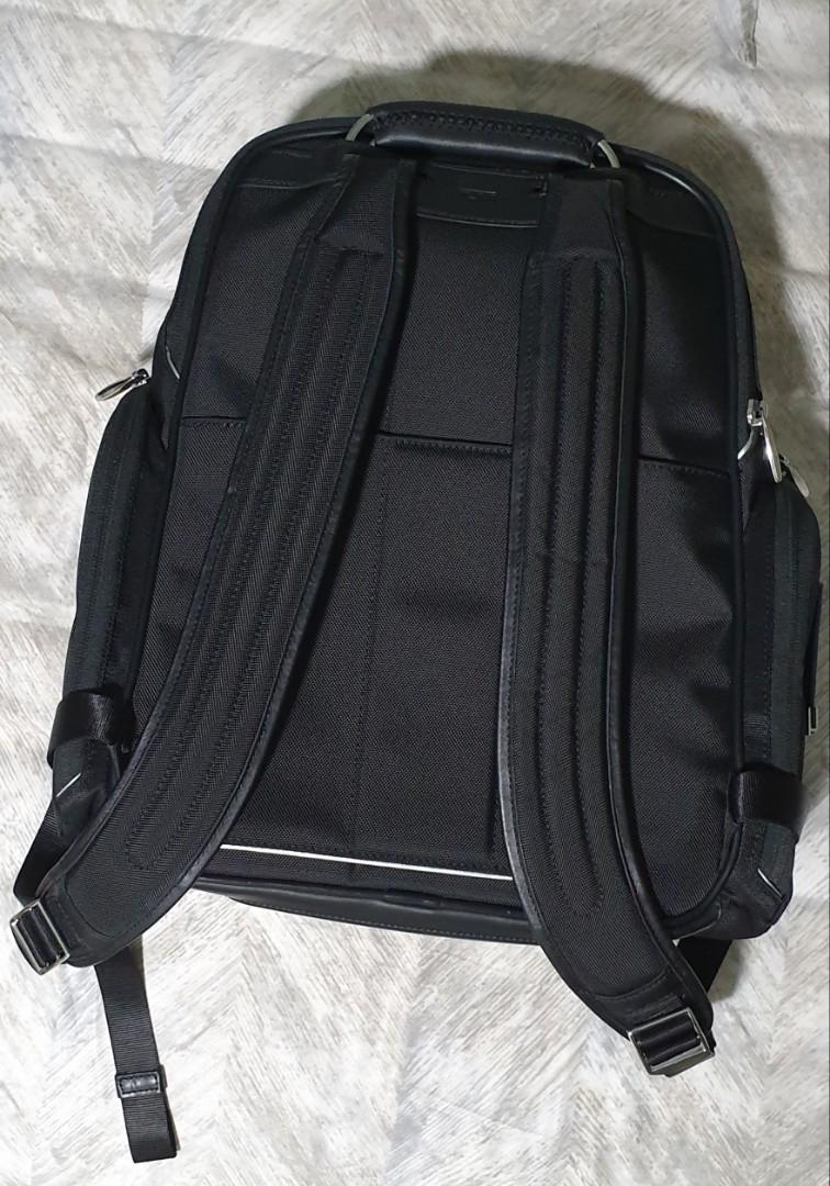 Tumi Larson Backpack, Men's Fashion, Bags, Backpacks on Carousell