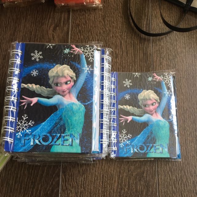 Frozen Note Books Elsa Party Favours , Hobbies & Toys, Books ...