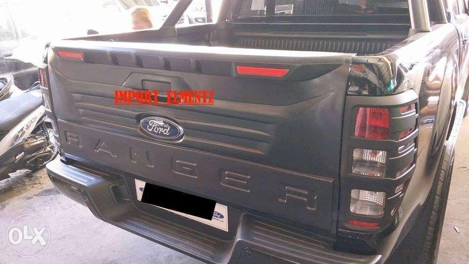 Ford Ranger Tailgate cladding Hood scoop Fender flare Bushwacker cover ...