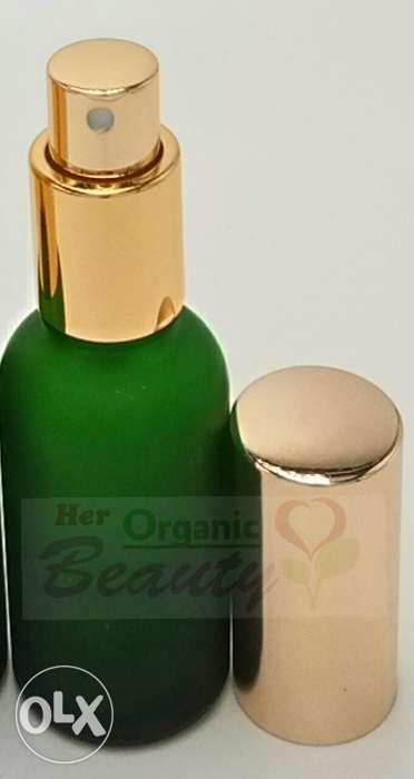 GREEN Spray Mist Frosted Glass Bottles with Gold Caps, Beauty ...