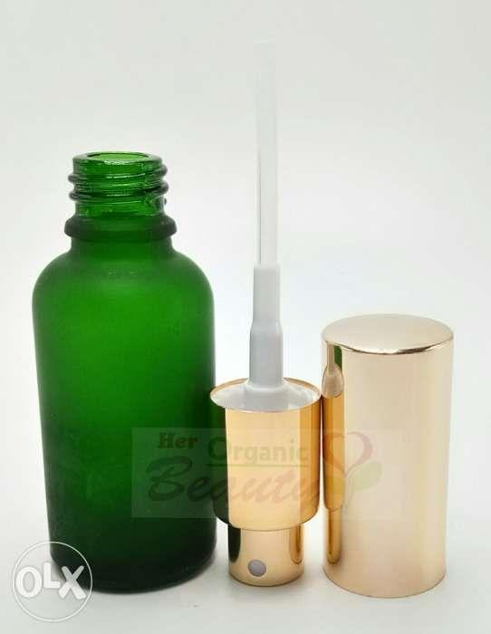 GREEN Spray Mist Frosted Glass Bottles with Gold Caps, Beauty ...