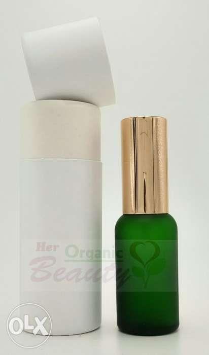 GREEN Spray Mist Frosted Glass Bottles with Gold Caps, Beauty ...