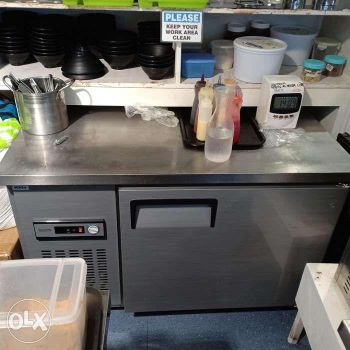 Refrigerator topping ref chiller working table, TV & Home Appliances ...