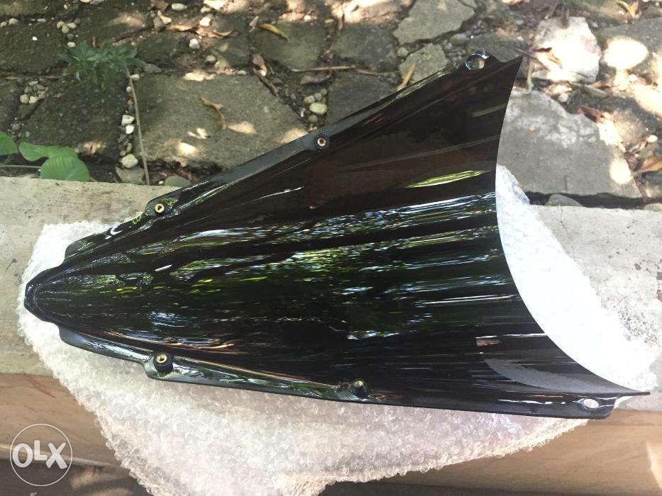 YZF R1 Yamaha 00-01 Windscreen, Everything Else, Others on Carousell