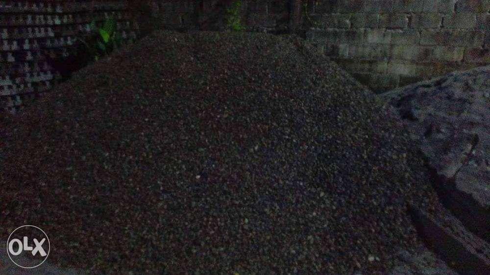 Gravel g1 and basecoarse, Commercial & Industrial, Construction ...