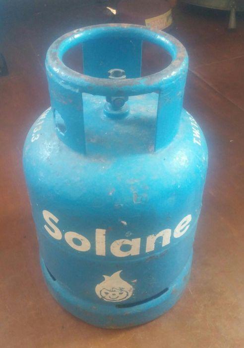 Empty solane lpg tank 11kg( cebu ), Furniture & Home Living ...