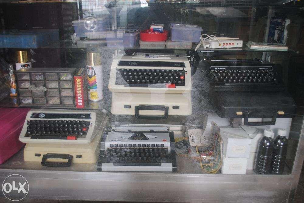 Typewriter For Sale portable manual Philippines, Computers & Tech ...