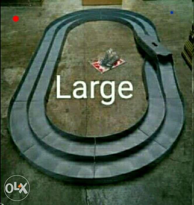 Tamiya mini 4WD racetrack race track, Babies & Kids, Infant Playtime on ...