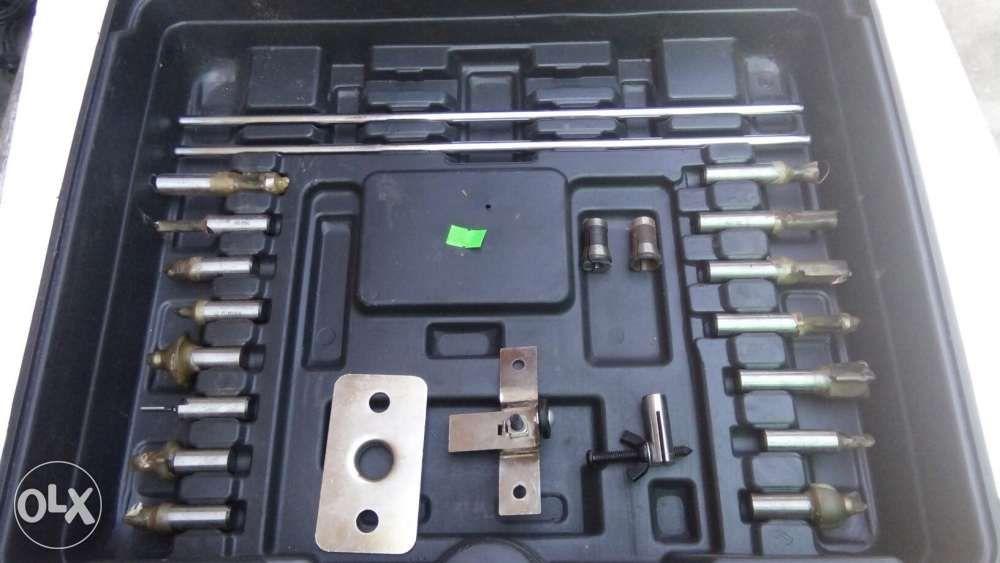 Ozito plunge router ROU7100 1600watts 220V with 1set router bits ...