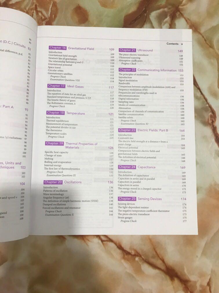 Cambridge International AS and A Level Physics 9702 Revision Guide ...