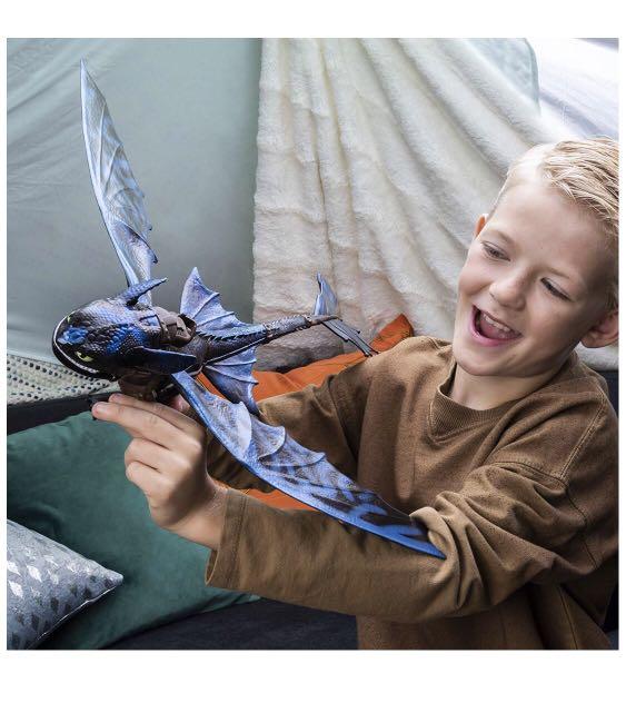 Dreamworks Dragons, Giant Fire Breathing Toothless, 20-inch Dragon with ...