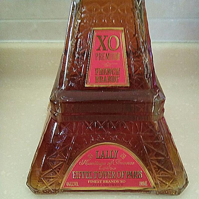 Lally XO premium French Brandy In Eiffel Tower Of Paris, Food & Drinks ...