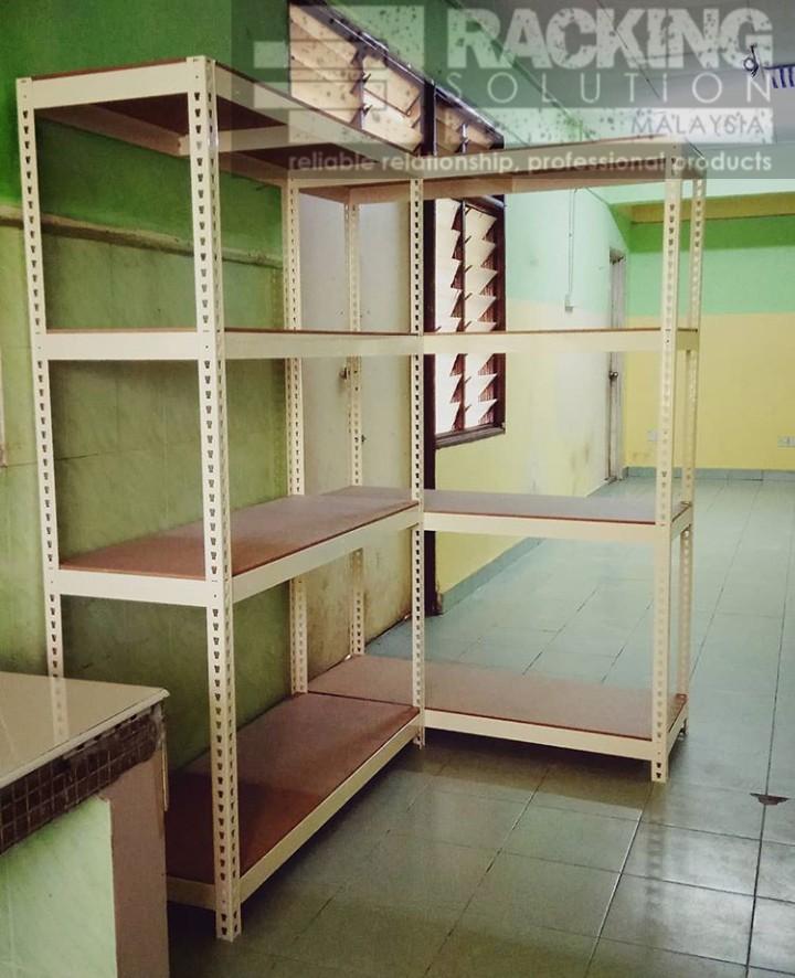 RAK SIMPAN BARANG / STORAGE RACK / BOX STORAGE / LUGGAGE, Furniture ...