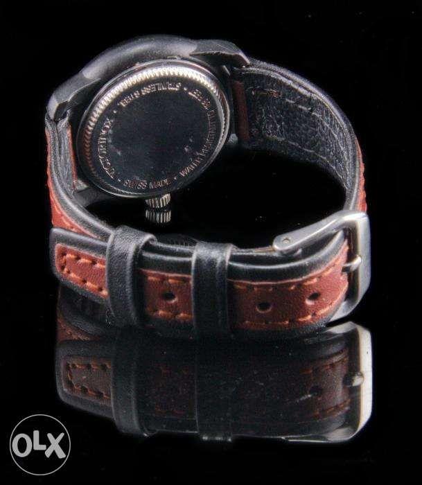 Victorinox Swiss Army Ladies Kids Maroon Leather with Black Border Date ...