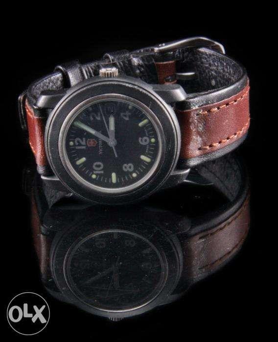 Victorinox Swiss Army Ladies Kids Maroon Leather with Black Border Date ...