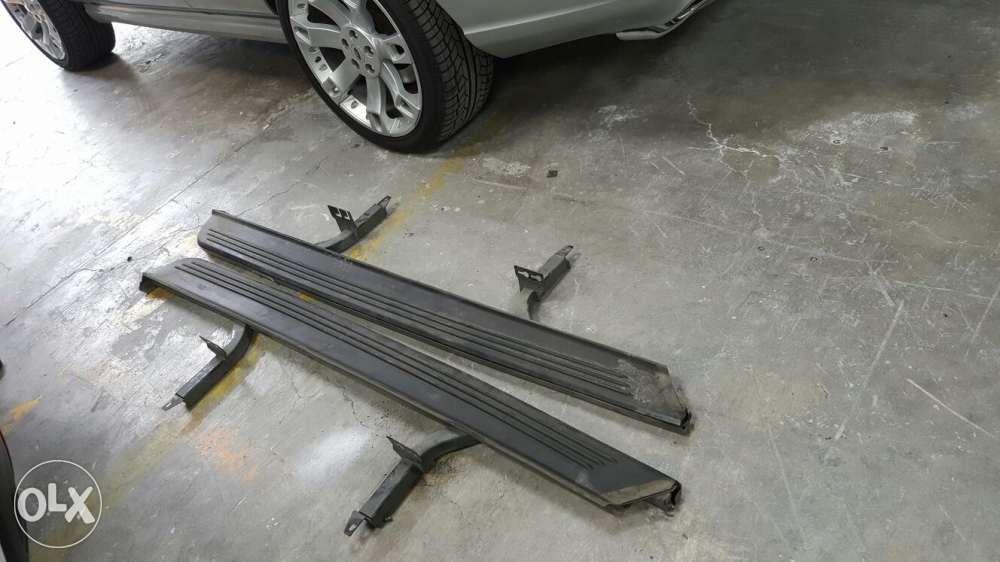 Land Rover Range Rover Step Board with Front Mud Guard Used Original ...