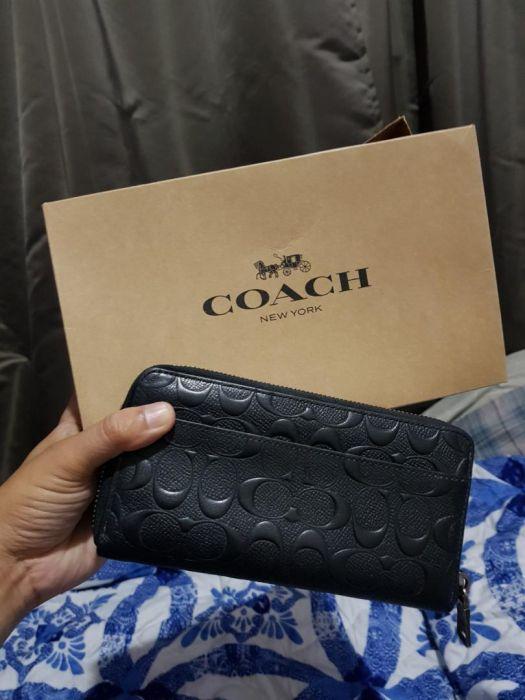 Original Coach Mens Long Wallet, Men's Fashion, Watches & Accessories ...
