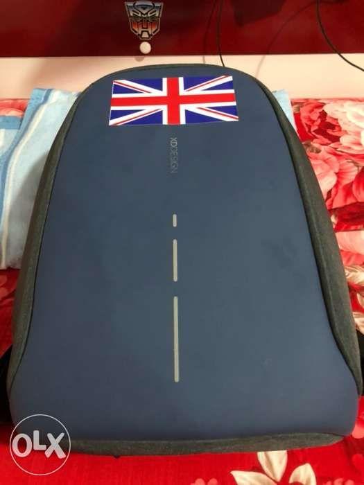 Bobby Compact Antitheft Backpack 20 Diver Blue, Women's Fashion, Bags ...