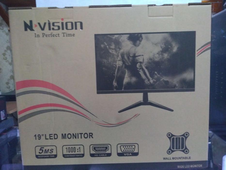 LED Monitor 19 inch with HDMI, Computers & Tech, Parts & Accessories ...