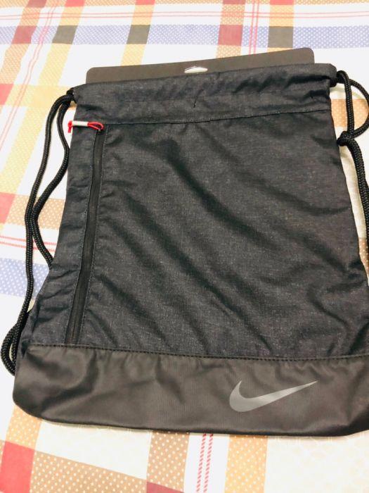 Nike Drawstring Bag Unisex Black, Men's Fashion, Bags, Backpacks on ...