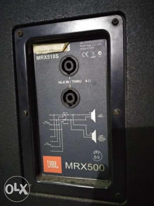 pair JBL MRX USA size 18 passive subwoofer speaker sound system, Audio ...