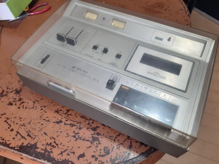 Victor Top Loading Cassette Deck Hobbies And Toys Music And Media Music