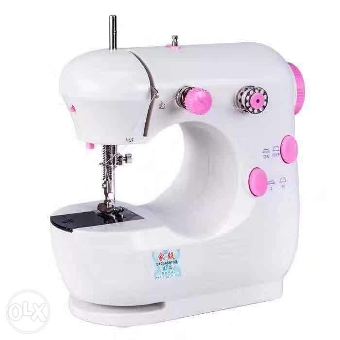 Big sewing machine, Furniture & Home Living, Cleaning & Homecare ...