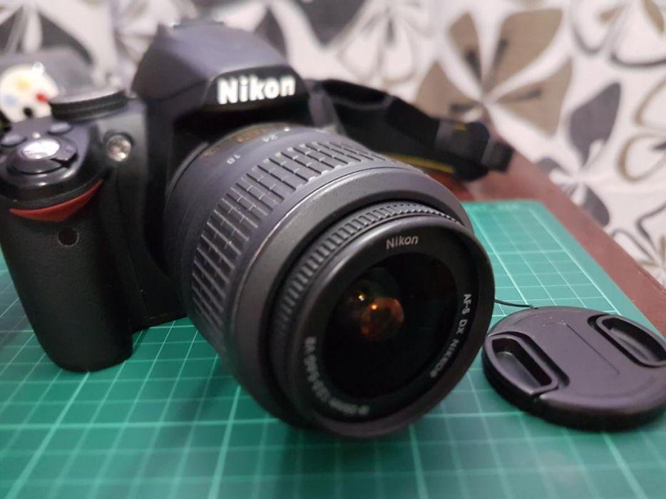 Nikon D3000 with Case Logic Bag, Photography, Photography Accessories ...