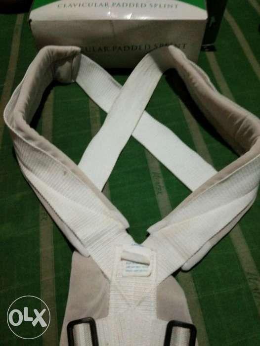 Clavicular Padded Splint Shoulder Support, Health & Nutrition ...