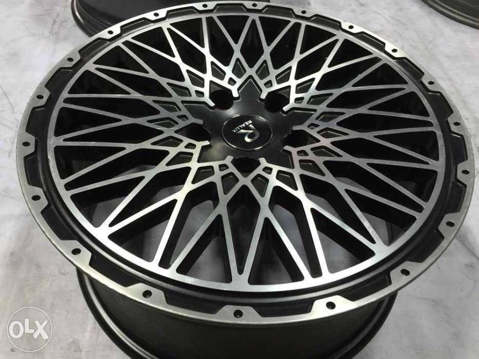 4pcs 17 Realux Mesh Jh0790 magwheels color Black and silver 5 Holes pcd ...