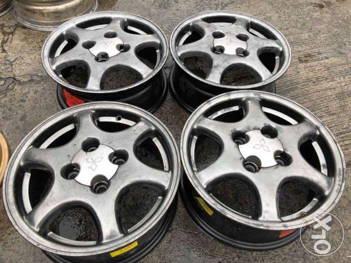 15 Mitsubishi Galant mags used 4Holes pcd 114 bodega sale code R36, Car ...