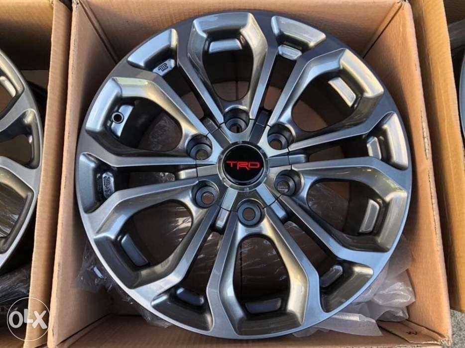 17 TRD Mags DY528 6Holes pcd 139 fit sa Grandia, Car Parts ...