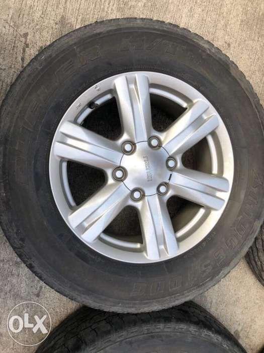 17 Isuzu MUX mags 6Holes pcd 139 with 255 65 R17 Bridgestone used tires ...