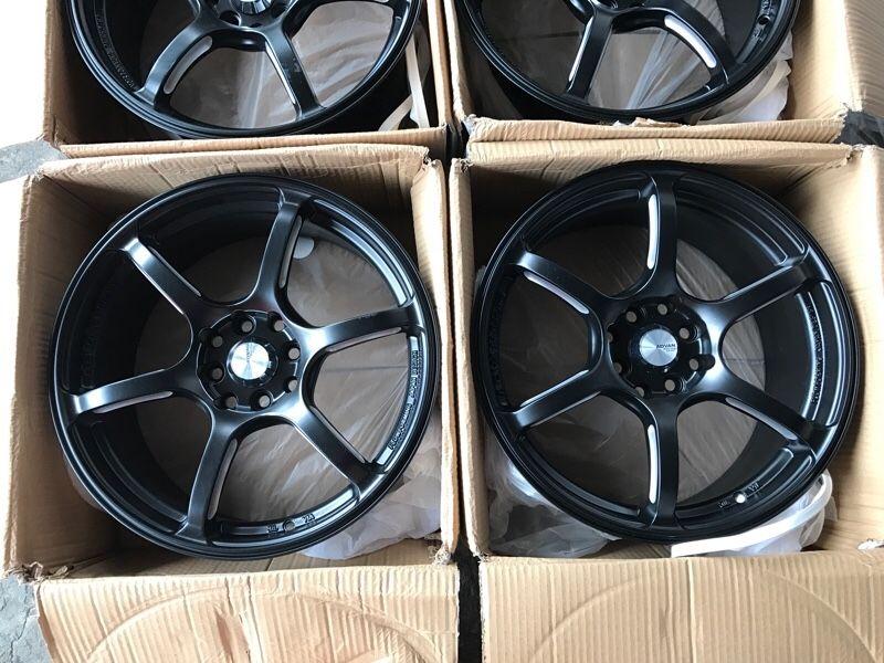 17” Advan 605 Mags Black and Gold 4Holes pcd 100 n 114 Brandnew, Car ...
