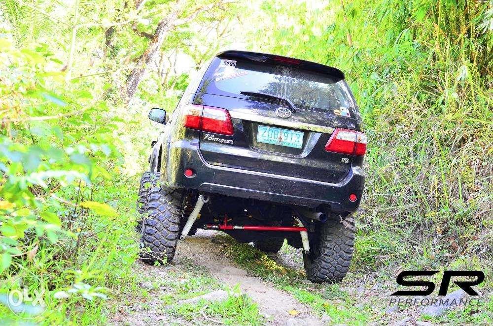 Fortuner Pan hard Sr Performance rear Stabilizer Kit anti sway Panhard ...