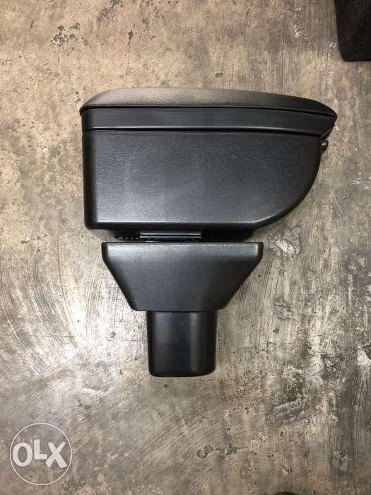 Honda BRV Mobilio Central ArmRest Console Box Arm Rest, Car Parts ...