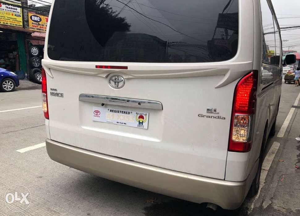 Hiace GL Grandia Mid Spoiler with third Brake Light, Car Parts ...