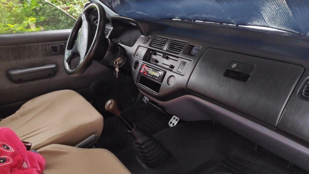 Toyota Revo GL 2002, Cars for Sale, Used Cars on Carousell