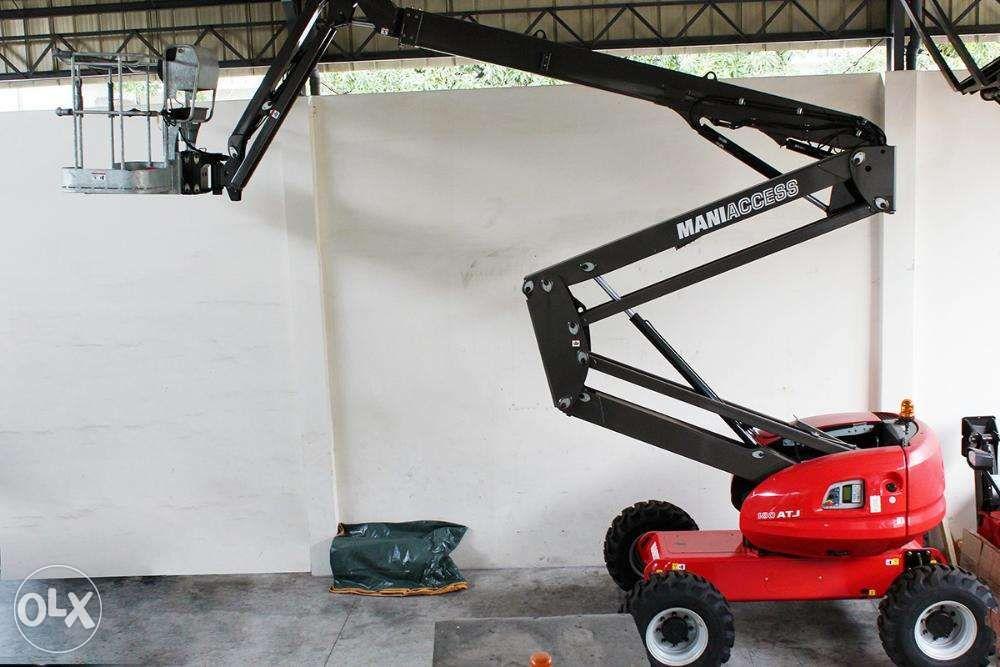 MANITOU Manlift / Aerial Work Platform / Boomlift, Special Vehicles ...
